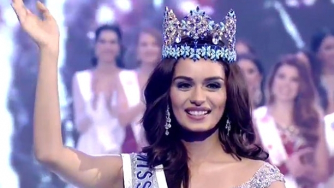 India's Manushi Chhillar Wins Miss World 2017