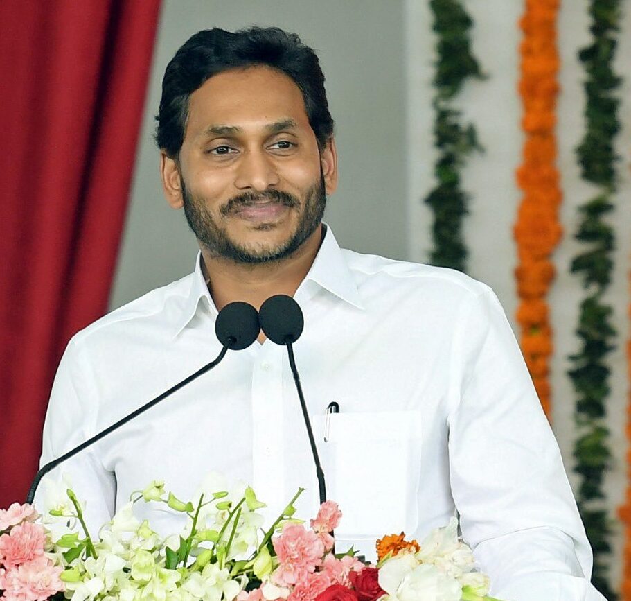 ‘All wolves are joining hands but I will fight them like a lion’, Jagan ...